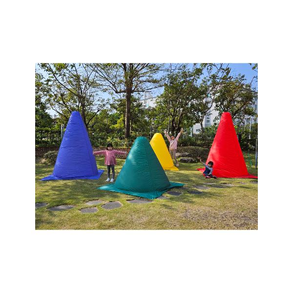 Inflatable triangle giant cone set-Shine Sport